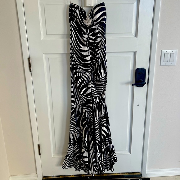 Cache | Dresses | Cach Prom Dress | Poshmark